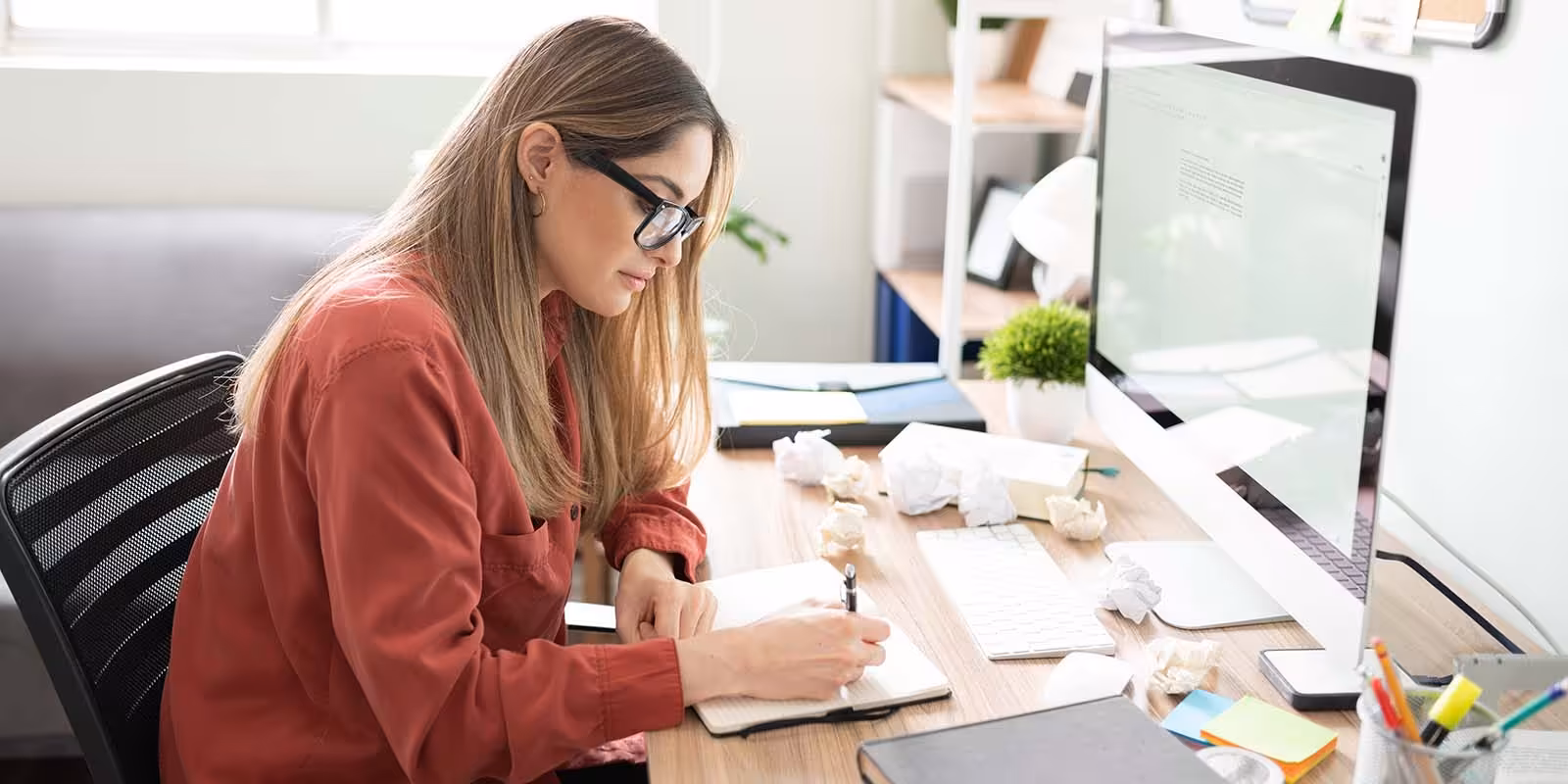 How to Write a Cover Letter: Expert Guide, Tips, & Examples